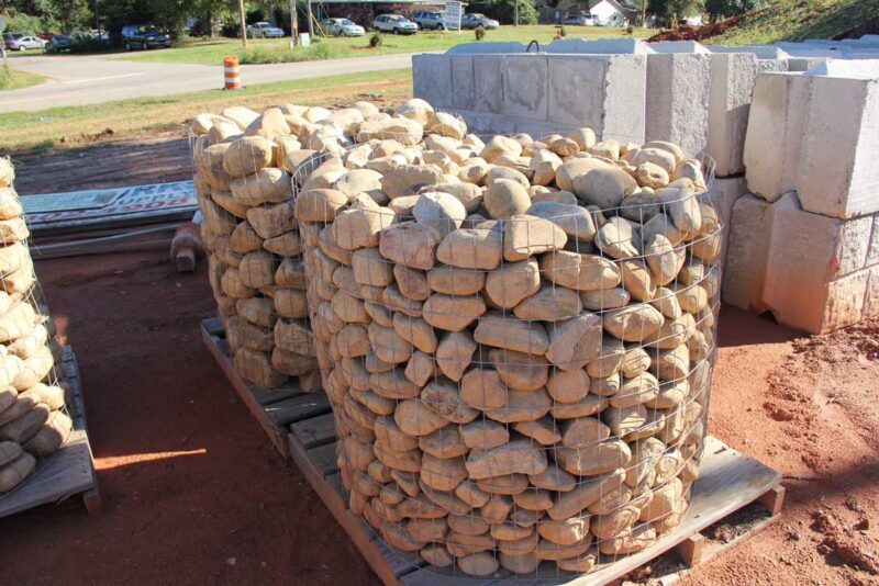 Palletized Stone - Yard Works Landscape Supply